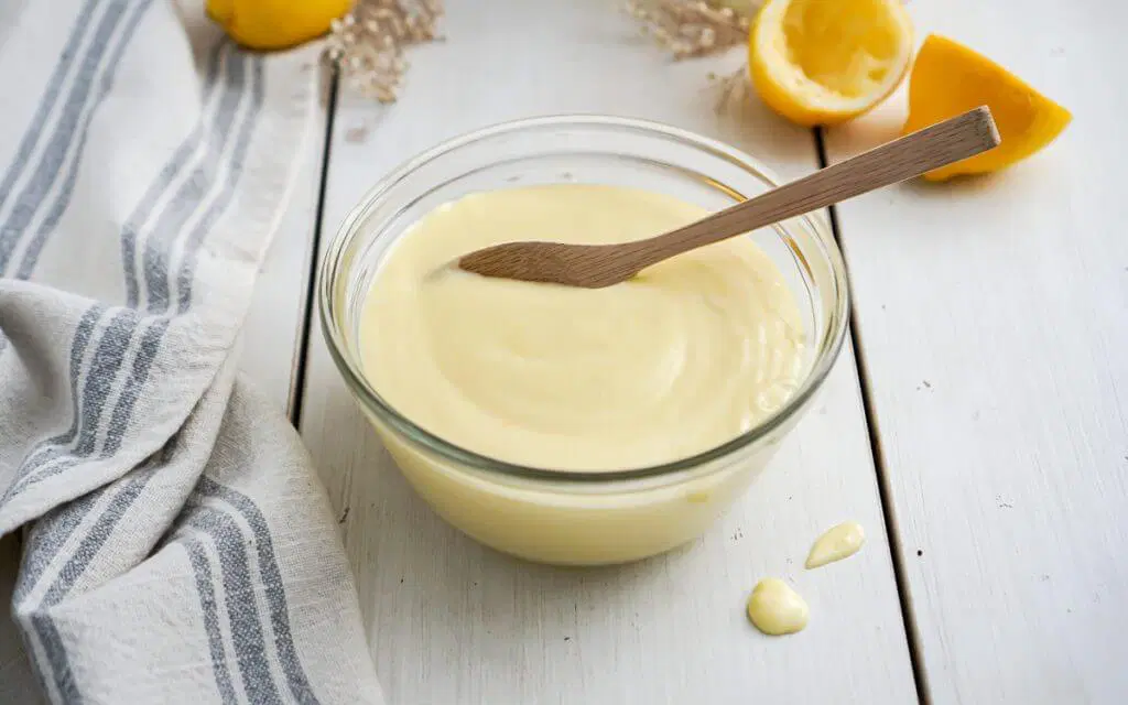 Velvety Velvety Lemon Cream (Only 4 Ingredients & So Versatile) (4 ...